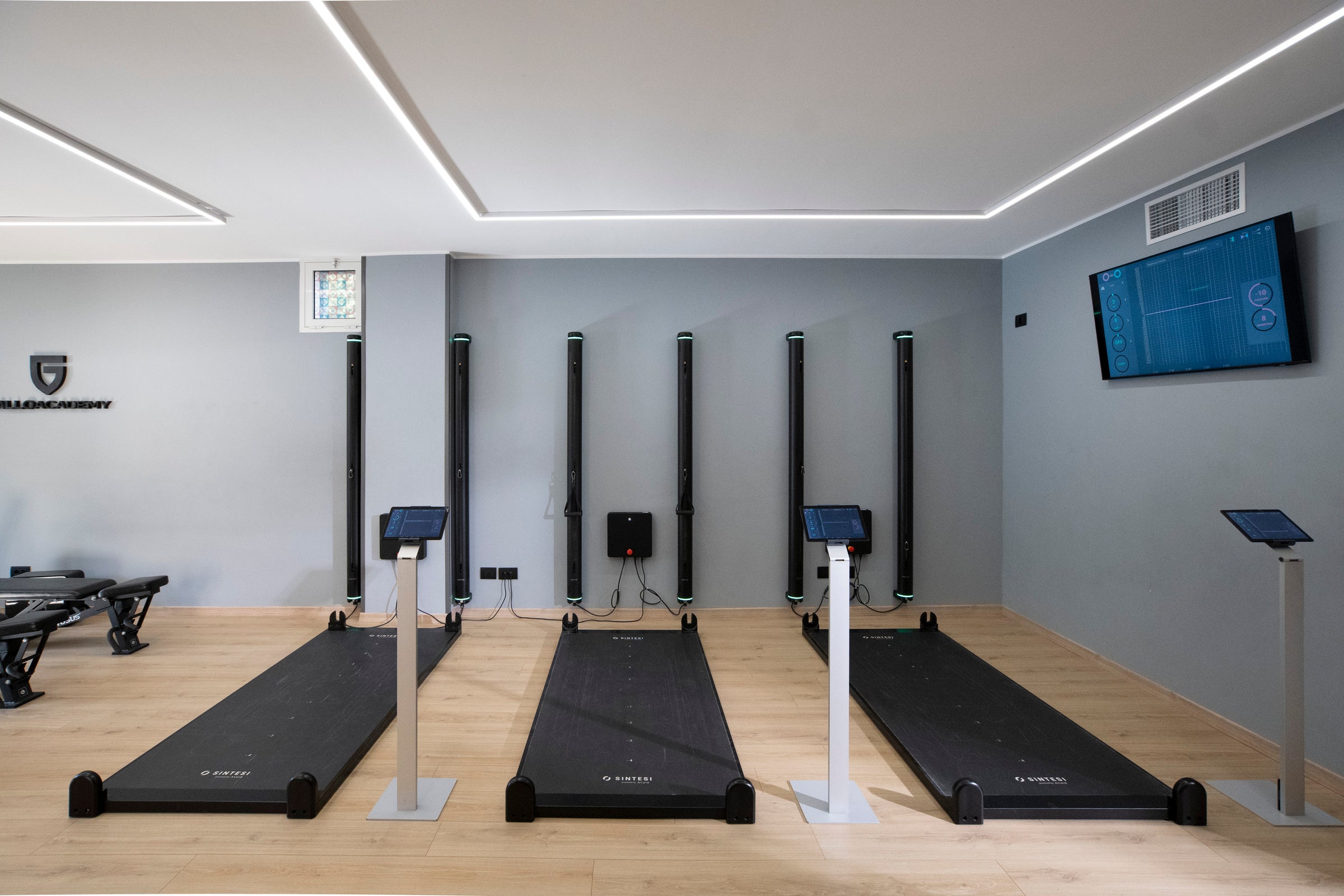 AKUIS | Hack your performance